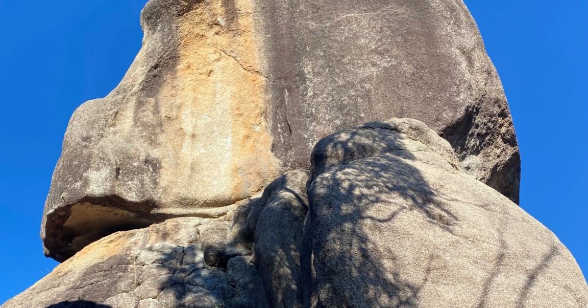 Gorilla Rock, SH 1396, SH1372, Booroomba Rocks and SH1353 | Sun 0...